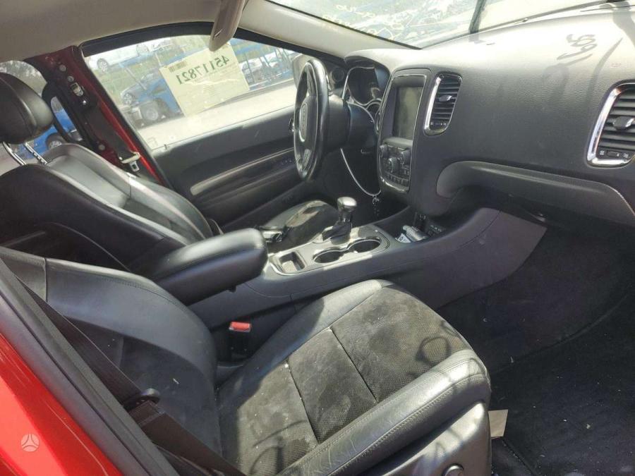 Red Dodge Durango 2018 in Klaipeda, with an engine capacity of 3.60 L and mileage of 119 thousand km for 9350 €, photo 18 on AUTOMOTO.COM.LV