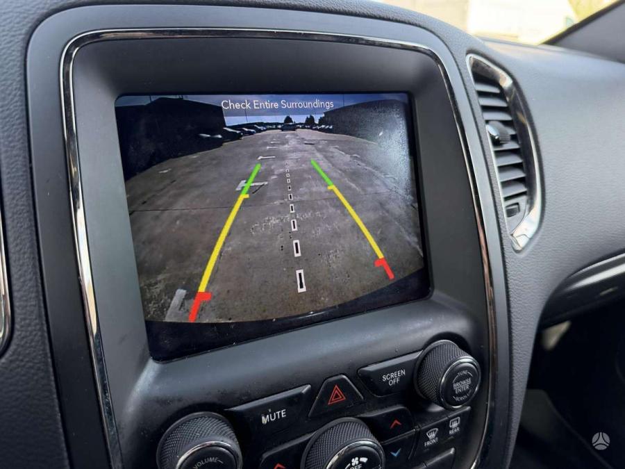 Red Dodge Durango 2019 in Siauliai, with an engine capacity of 5.65 L and mileage of 212 thousand km for 12400 €, photo 12 on AUTOMOTO.COM.LV
