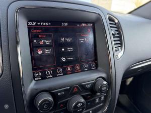 Red Dodge Durango 2019 in Siauliai, with an engine capacity of 5.65 L and mileage of 212 thousand km for 12400 €, photo 13 on AUTOMOTO.COM.LV