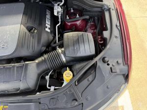 Red Dodge Durango 2019 in Siauliai, with an engine capacity of 5.65 L and mileage of 212 thousand km for 12400 €, photo 23 on AUTOMOTO.COM.LV