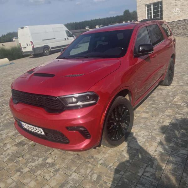 Sarkans Dodge Durango 2020 Viļņa, ar dzinēja tilpumu 3.60 L un nobraukumu 145 tūkst. km par 20900 €, foto 2 vietnē AUTOMOTO.COM.LV