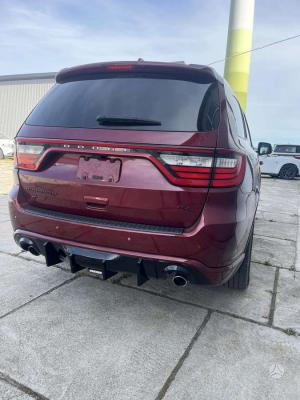 Red Dodge Durango 2020 in Klaipeda, with an engine capacity of 5.65 L and mileage of 95 thousand km for 20900 €, photo 7 on AUTOMOTO.COM.LV