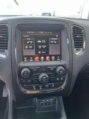 Red Dodge Durango 2020 in Klaipeda, with an engine capacity of 5.65 L and mileage of 95 thousand km for 20900 €, photo 23 on AUTOMOTO.COM.LV