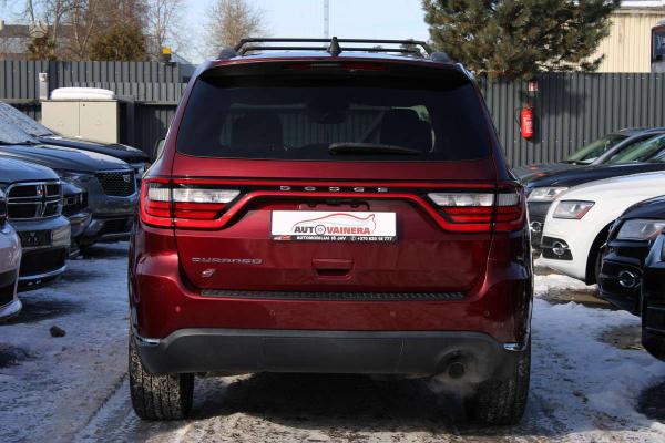 Sarkans Dodge Durango 2021 Viļņa, ar dzinēja tilpumu 3.60 L un nobraukumu 138 tūkst. km par 16550 €, foto 3 vietnē AUTOMOTO.COM.LV