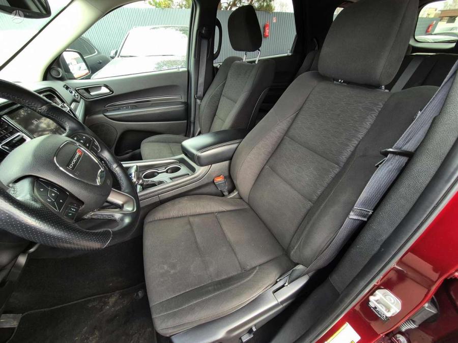 Sarkans Dodge Durango 2021 Viļņa, ar dzinēja tilpumu 3.60 L un nobraukumu 138 tūkst. km par 15700 €, foto 9 vietnē AUTOMOTO.COM.LV