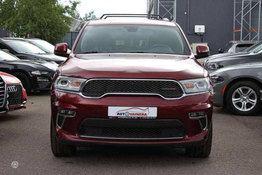 Red Dodge Durango 2021 in Vilnius, with an engine capacity of 3.60 L and mileage of 138 thousand km for 19400 €, photo 3 on AUTOMOTO.COM.LV