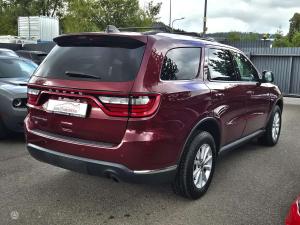 Red Dodge Durango 2021 in Vilnius, with an engine capacity of 3.60 L and mileage of 138 thousand km for 19400 €, photo 7 on AUTOMOTO.COM.LV