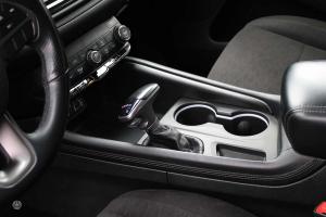 Red Dodge Durango 2021 in Vilnius, with an engine capacity of 3.60 L and mileage of 138 thousand km for 19400 €, photo 21 on AUTOMOTO.COM.LV