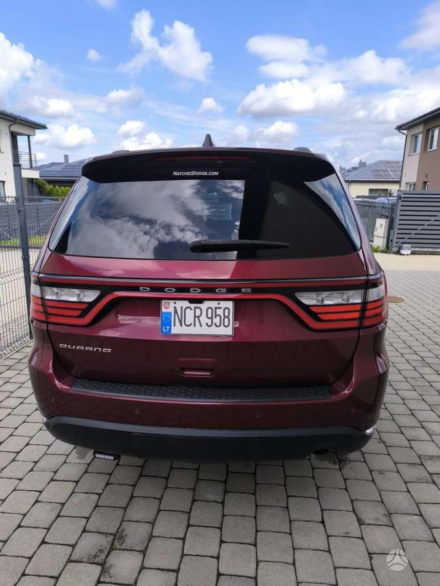 Sarkans Dodge Durango 2021 Kauņa, ar dzinēja tilpumu 3.60 L un nobraukumu 230 tūkst. km par 18500 €, foto 8 vietnē AUTOMOTO.COM.LV