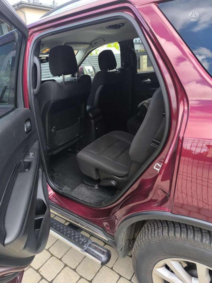 Sarkans Dodge Durango 2021 Kauņa, ar dzinēja tilpumu 3.60 L un nobraukumu 230 tūkst. km par 18500 €, foto 9 vietnē AUTOMOTO.COM.LV