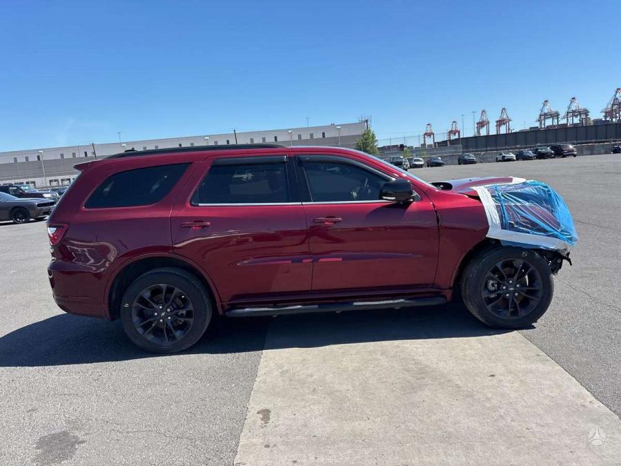 Sarkans Dodge Durango 2023 Ukmergė, ar dzinēja tilpumu 3.60 L un nobraukumu 38 tūkst. km par 15490 €, foto 24 vietnē AUTOMOTO.COM.LV