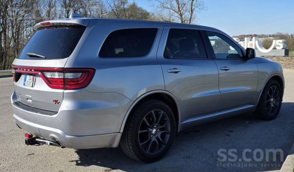 Dodge Durango 2016 in Saldus, with an engine capacity of 5.70 L and mileage of 246 thousand km for 20000 €, photo 3 on AUTOMOTO.COM.LV