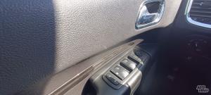 Violet Dodge Durango 2014 in Vilnius, with an engine capacity of 3.60 L and mileage of 225 thousand km for 12500 €, photo 11 on AUTOMOTO.COM.LV