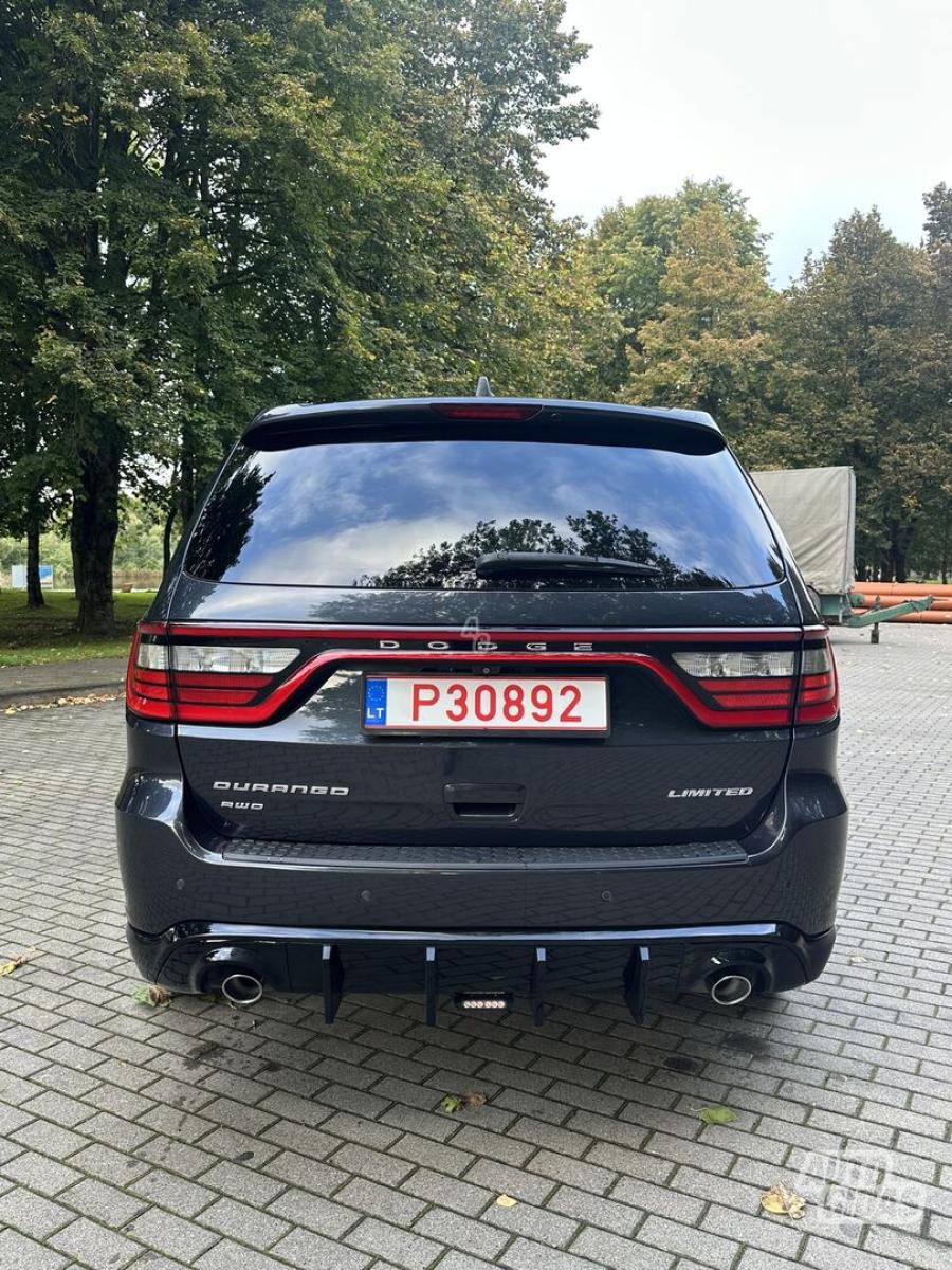 Violet Dodge Durango 2016 in Taurage, with an engine capacity of 3.60 L and mileage of 338 thousand km for 11700 €, photo 8 on AUTOMOTO.COM.LV