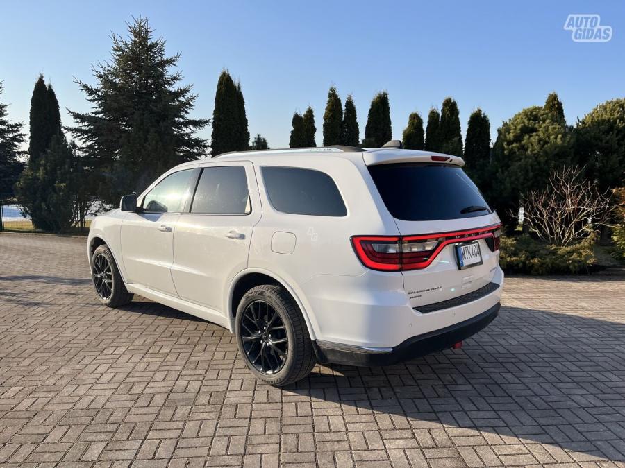 Balts Dodge Durango 2014 Šauļi, ar dzinēja tilpumu 3.60 L un nobraukumu 110 tūkst. km par 12000 €, foto 2 vietnē AUTOMOTO.COM.LV