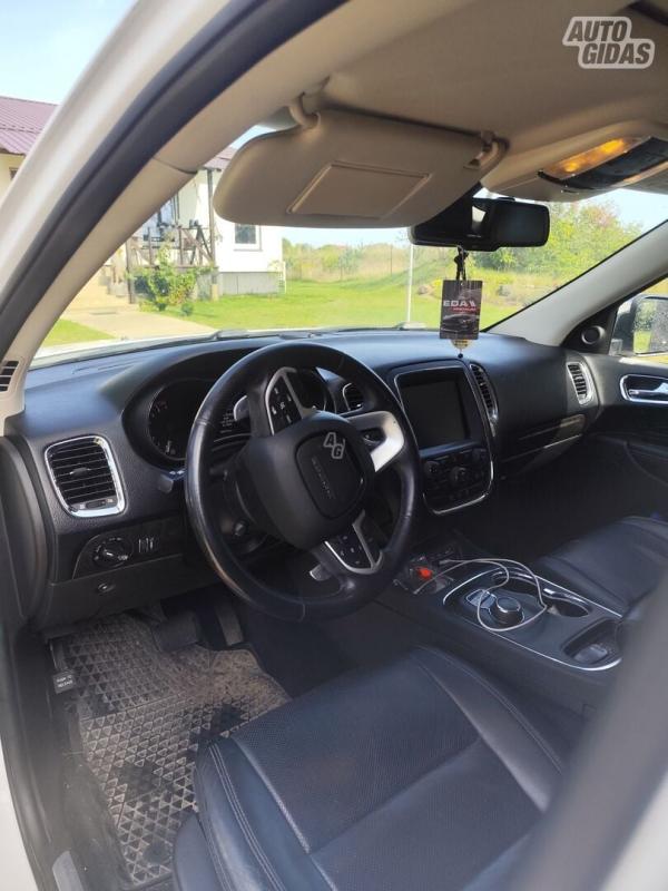 Dodge Durango 2014 Viļņa vietnē Balts Dodge Durango 2014 Viļņa, ar dzinēja tilpumu 3.60 L un nobraukumu 287 tūkst. km par 13000 €, foto 8 vietnē AUTOMOTO.COM.LV