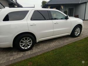 White Dodge Durango 2014 in Joniskis, with an engine capacity of 5.70 L and mileage of 192 thousand km for 14850 €, photo 4 on AUTOMOTO.COM.LV