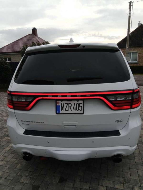 Dodge Durango 2014 JoniÅ”kis vietnÄ Balts Dodge Durango 2014 JoniÅ”kis, ar dzinÄja tilpumu 5.70 L un nobraukumu 192 tÅ«kst. km par 14850 ā¬, foto 6 vietnÄ AUTOMOTO.COM.LV