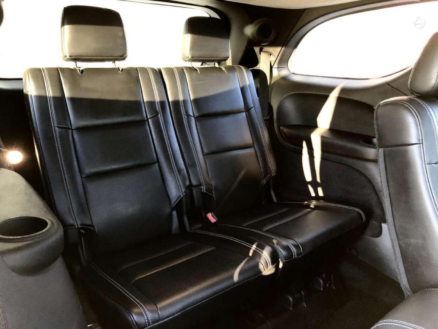 Balts Dodge Durango 2015 Šauļi, ar dzinēja tilpumu 3.60 L un nobraukumu 100 tūkst. km par 10900 €, foto 12 vietnē AUTOMOTO.COM.LV