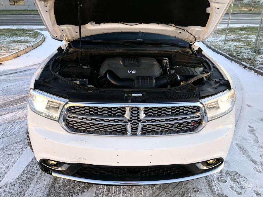 Balts Dodge Durango 2015 Šauļi, ar dzinēja tilpumu 3.60 L un nobraukumu 100 tūkst. km par 10900 €, foto 40 vietnē AUTOMOTO.COM.LV