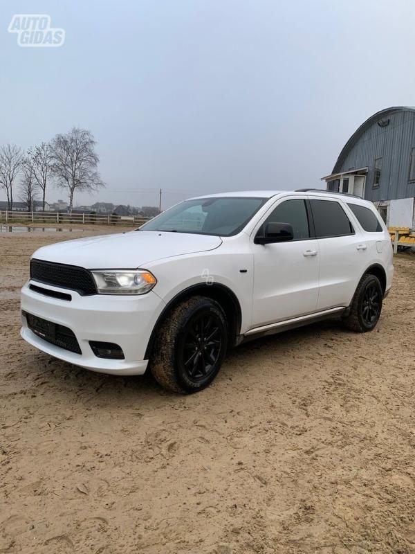 White Dodge Durango 2015 in Kretinga, with an engine capacity of 3.60 L and mileage of 260 thousand km for 11999 €, photo 2 on AUTOMOTO.COM.LV