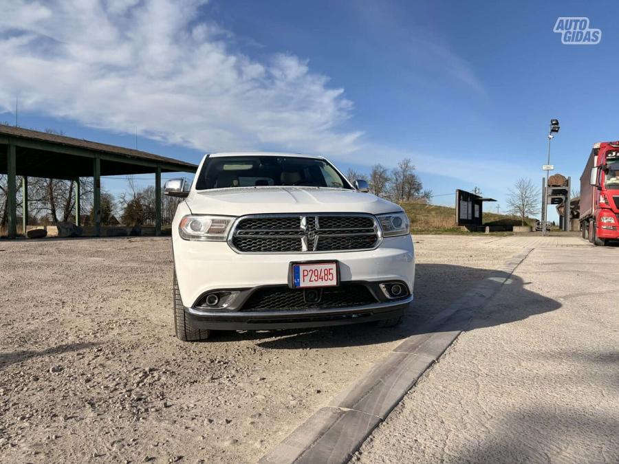 White Dodge Durango 2015 in Siauliai, with an engine capacity of 3.60 L and mileage of 241 thousand km for 14800 €, photo 4 on AUTOMOTO.COM.LV