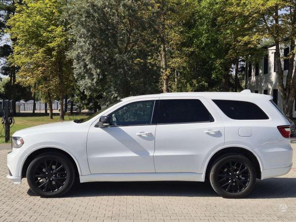 White Dodge Durango 2015 in Siauliai, with an engine capacity of 3.60 L and mileage of 158 thousand km for 14300 €, photo 4 on AUTOMOTO.COM.LV