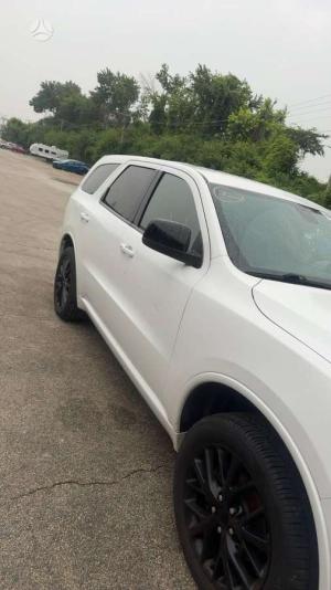Balts Dodge Durango 2015 Šauļi, ar dzinēja tilpumu 3.60 L un nobraukumu 291 tūkst. km par 5500 €, foto 28 vietnē AUTOMOTO.COM.LV