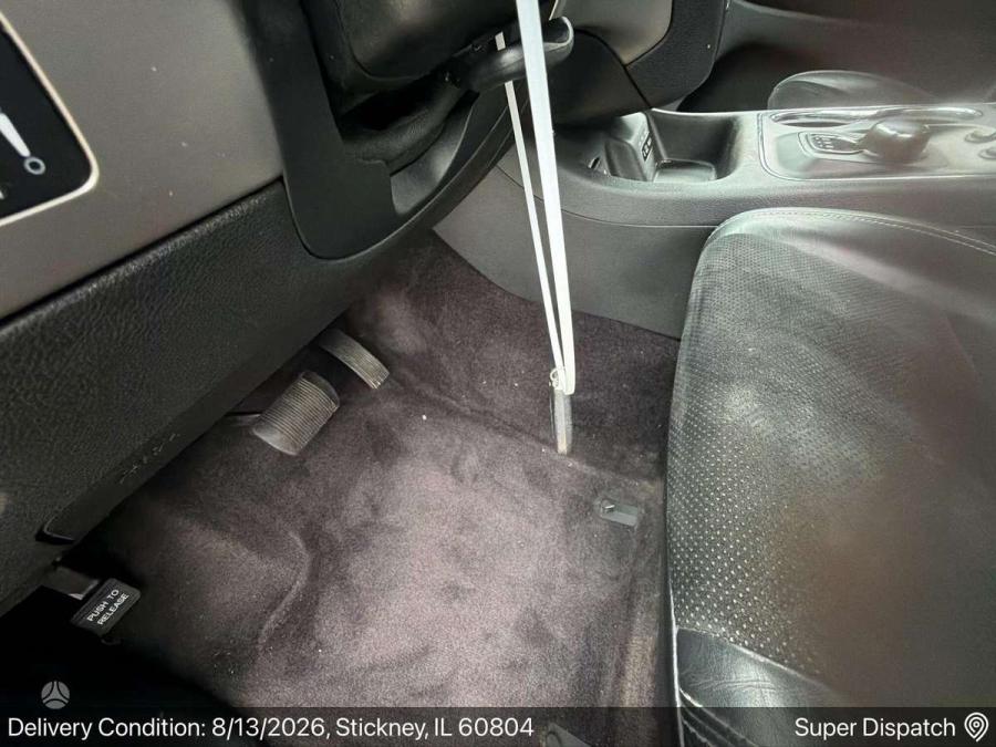 Balts Dodge Durango 2015 Šauļi, ar dzinēja tilpumu 3.60 L un nobraukumu 291 tūkst. km par 5500 €, foto 38 vietnē AUTOMOTO.COM.LV