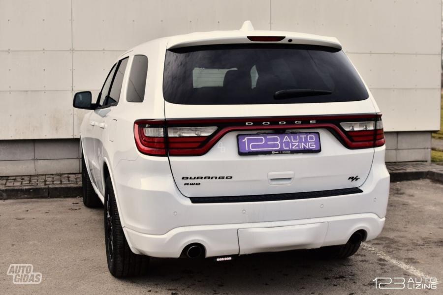 White Dodge Durango 2016 in Kretinga, with an engine capacity of 5.70 L and mileage of 199 thousand km for 19999 €, photo 8 on AUTOMOTO.COM.LV