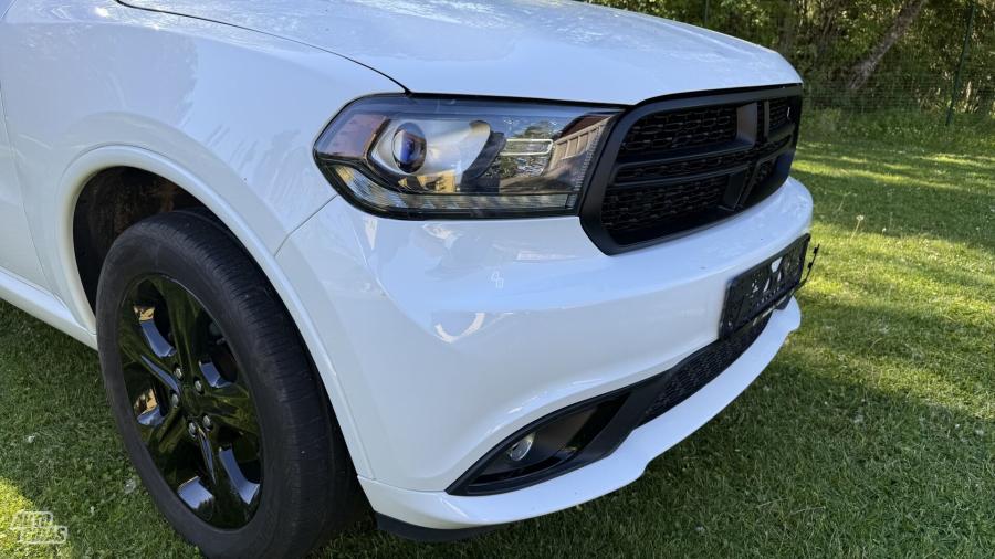 White Dodge Durango 2016 in Kretinga, with an engine capacity of 3.60 L and mileage of 204 thousand km for 15000 €, photo 7 on AUTOMOTO.COM.LV