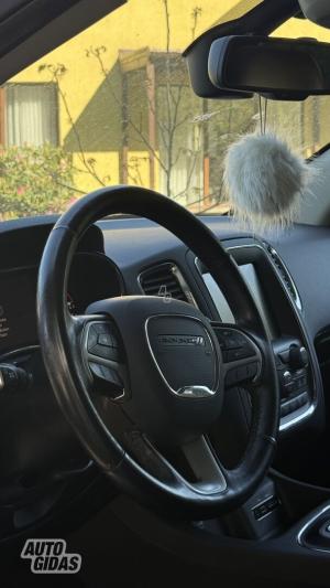 White Dodge Durango 2016 in Kretinga, with an engine capacity of 3.60 L and mileage of 204 thousand km for 15000 €, photo 14 on AUTOMOTO.COM.LV