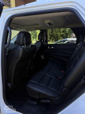 White Dodge Durango 2016 in Kretinga, with an engine capacity of 3.60 L and mileage of 204 thousand km for 15000 €, photo 16 on AUTOMOTO.COM.LV
