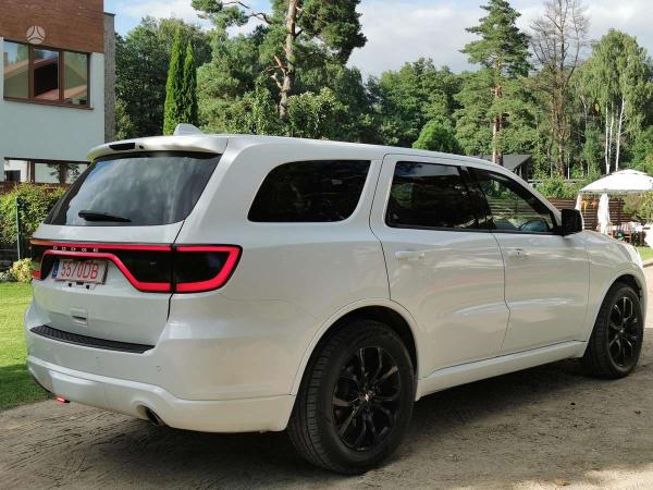 Dodge Durango 2016 Šauļi vietnē Balts Dodge Durango 2016 Šauļi, ar dzinēja tilpumu 5.70 L un nobraukumu 187 tūkst. km par 16999 €, foto 3 vietnē AUTOMOTO.COM.LV