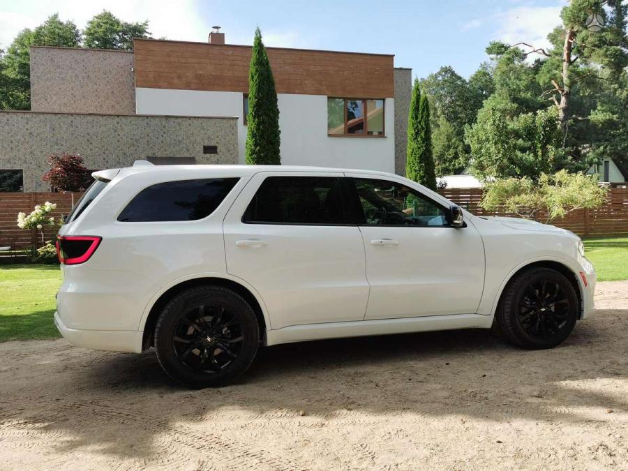 White Dodge Durango 2016 in Siauliai, with an engine capacity of 5.70 L and mileage of 187 thousand km for 16999 €, photo 18 on AUTOMOTO.COM.LV