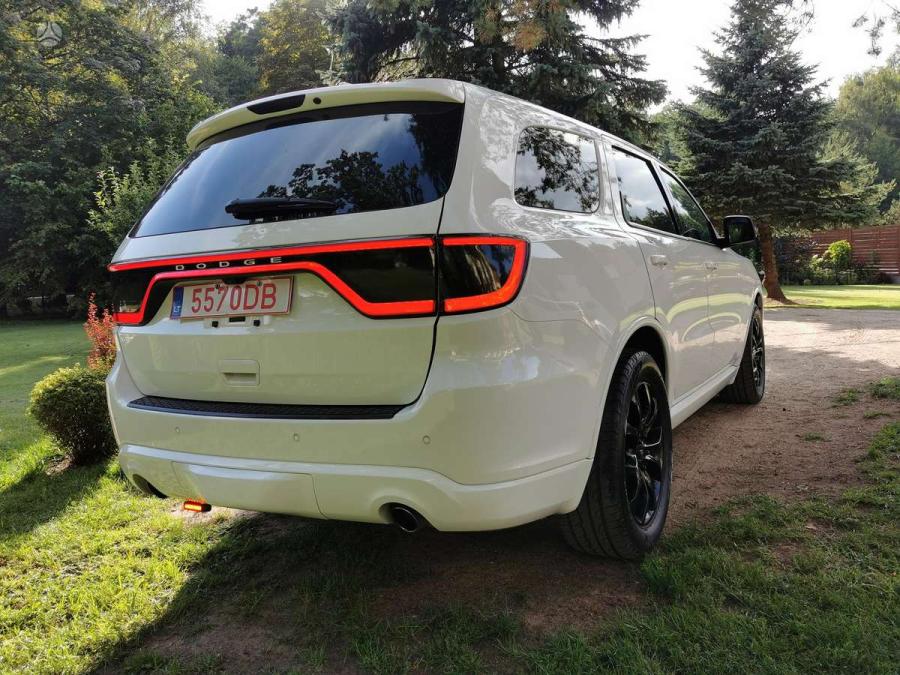 White Dodge Durango 2016 in Siauliai, with an engine capacity of 5.70 L and mileage of 187 thousand km for 16999 €, photo 23 on AUTOMOTO.COM.LV
