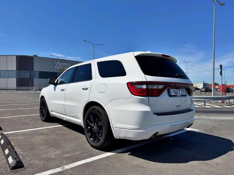 Balts Dodge Durango 2017 Viļņa, ar dzinēja tilpumu 3.60 L un nobraukumu 195 tūkst. km par 15900 €, foto 6 vietnē AUTOMOTO.COM.LV