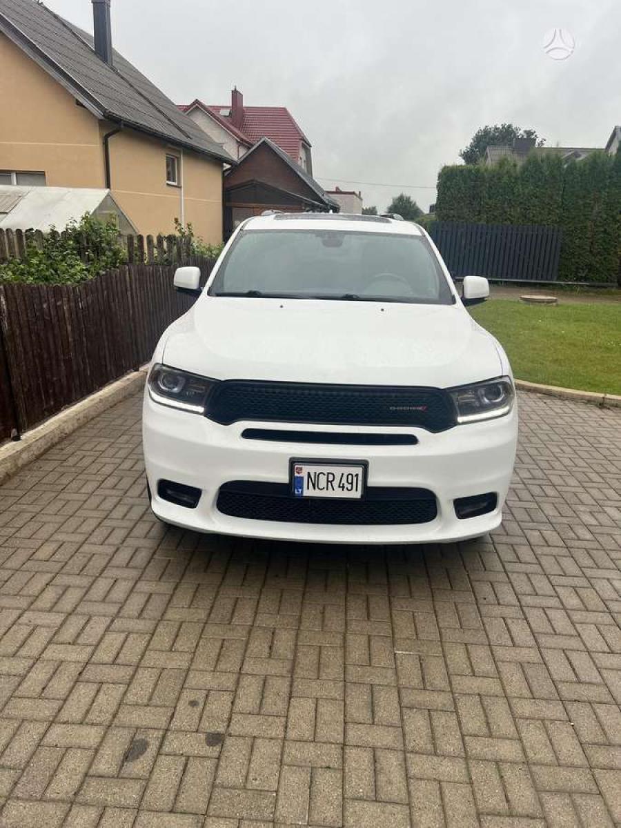 Balts Dodge Durango 2017 Šauļi, ar dzinēja tilpumu 3.60 L un nobraukumu 180 tūkst. km par 16700 €, foto 3 vietnē AUTOMOTO.COM.LV