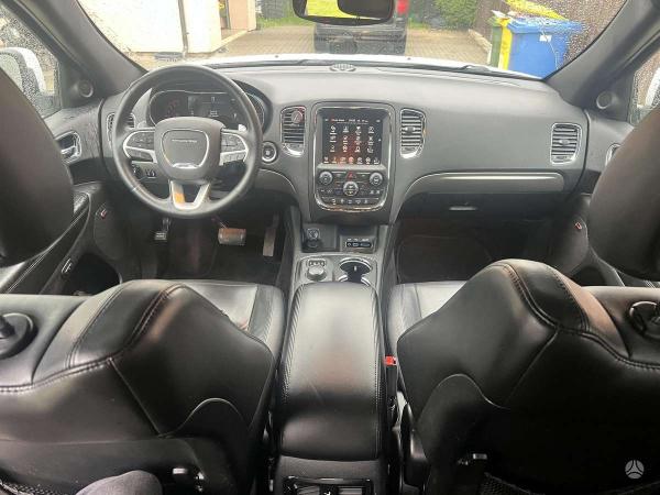 Balts Dodge Durango 2017 Šauļi, ar dzinēja tilpumu 3.60 L un nobraukumu 180 tūkst. km par 16700 €, foto 10 vietnē AUTOMOTO.COM.LV