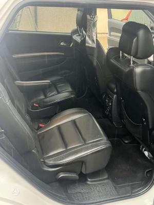 Balts Dodge Durango 2017 Šauļi, ar dzinēja tilpumu 3.60 L un nobraukumu 180 tūkst. km par 16700 €, foto 13 vietnē AUTOMOTO.COM.LV