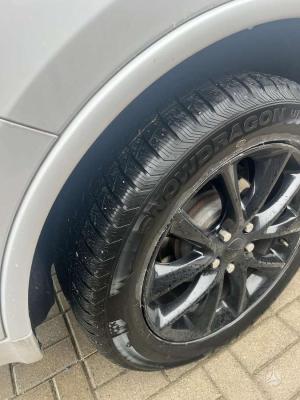 Balts Dodge Durango 2017 Šauļi, ar dzinēja tilpumu 3.60 L un nobraukumu 180 tūkst. km par 16700 €, foto 22 vietnē AUTOMOTO.COM.LV