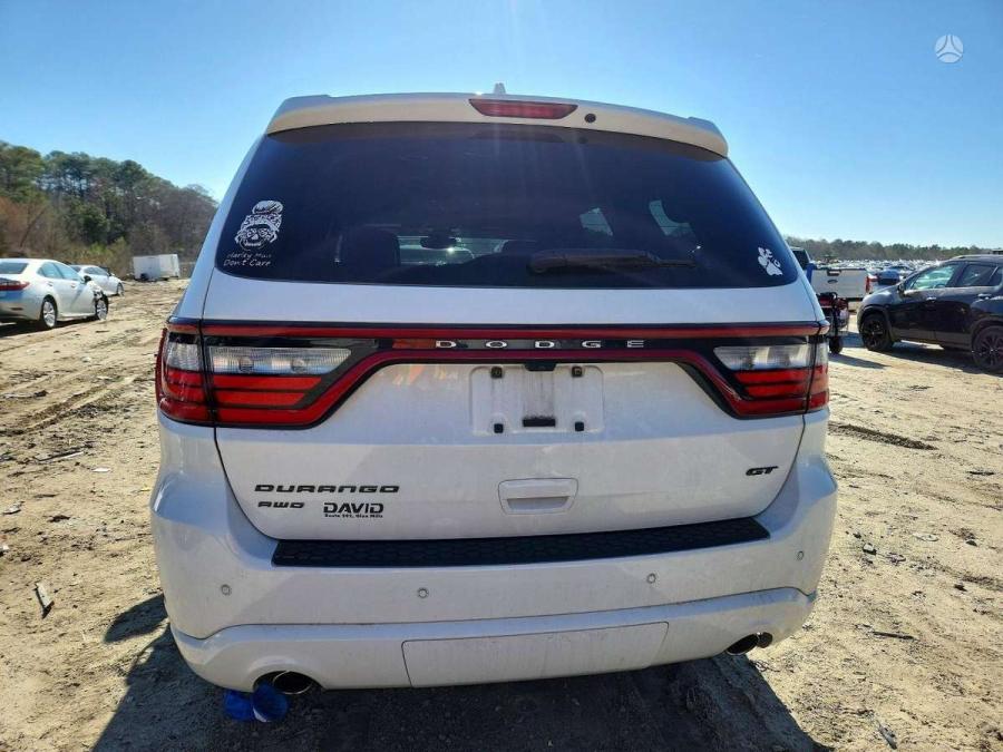 White Dodge Durango 2017 in Siauliai, with an engine capacity of 3.60 L and mileage of 129 thousand km for 10300 €, photo 7 on AUTOMOTO.COM.LV