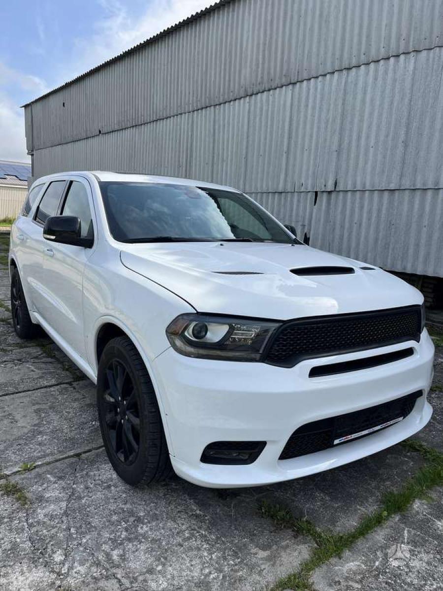 White Dodge Durango 2017 in Klaipeda, with an engine capacity of 5.65 L and mileage of 220 thousand km for 14900 €, photo 5 on AUTOMOTO.COM.LV