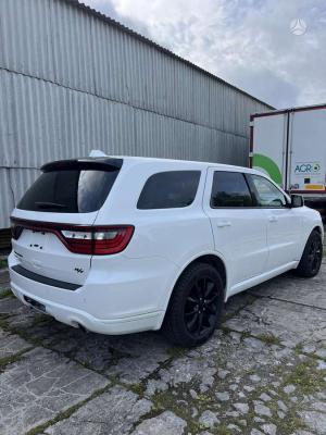 White Dodge Durango 2017 in Klaipeda, with an engine capacity of 5.65 L and mileage of 220 thousand km for 14900 €, photo 7 on AUTOMOTO.COM.LV