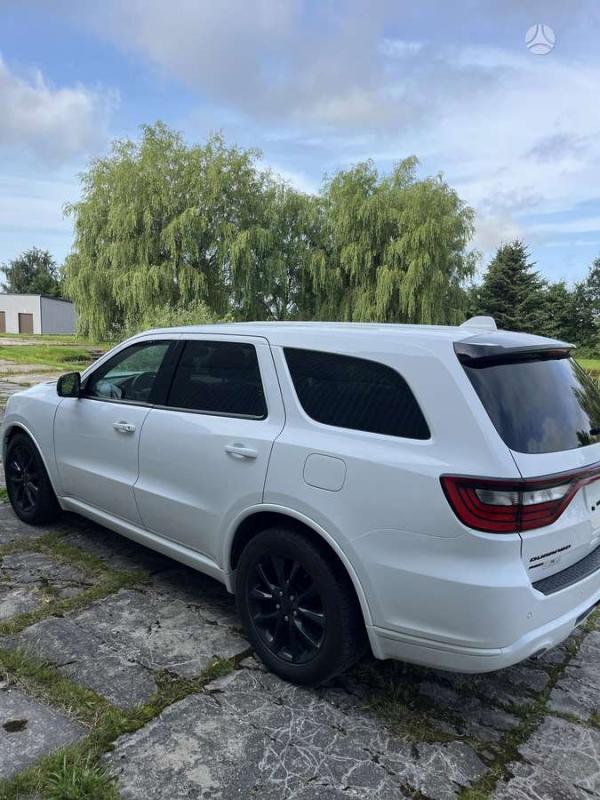 Balts Dodge Durango 2017 Klaipėda, ar dzinēja tilpumu 5.65 L un nobraukumu 220 tūkst. km par 14900 €, foto 7 vietnē AUTOMOTO.COM.LV