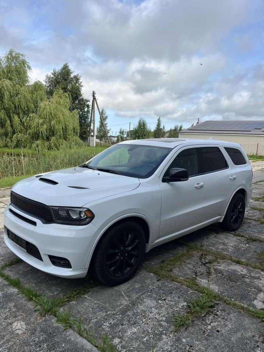 White Dodge Durango 2017 in Klaipeda, with an engine capacity of 5.65 L and mileage of 220 thousand km for 14900 €, photo 10 on AUTOMOTO.COM.LV