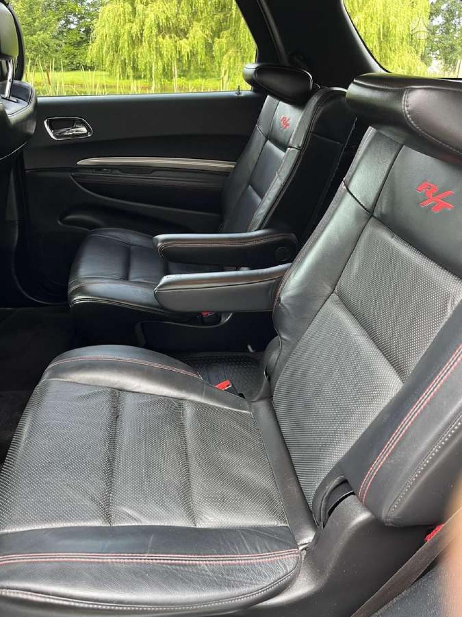 White Dodge Durango 2017 in Klaipeda, with an engine capacity of 5.65 L and mileage of 220 thousand km for 14900 €, photo 14 on AUTOMOTO.COM.LV