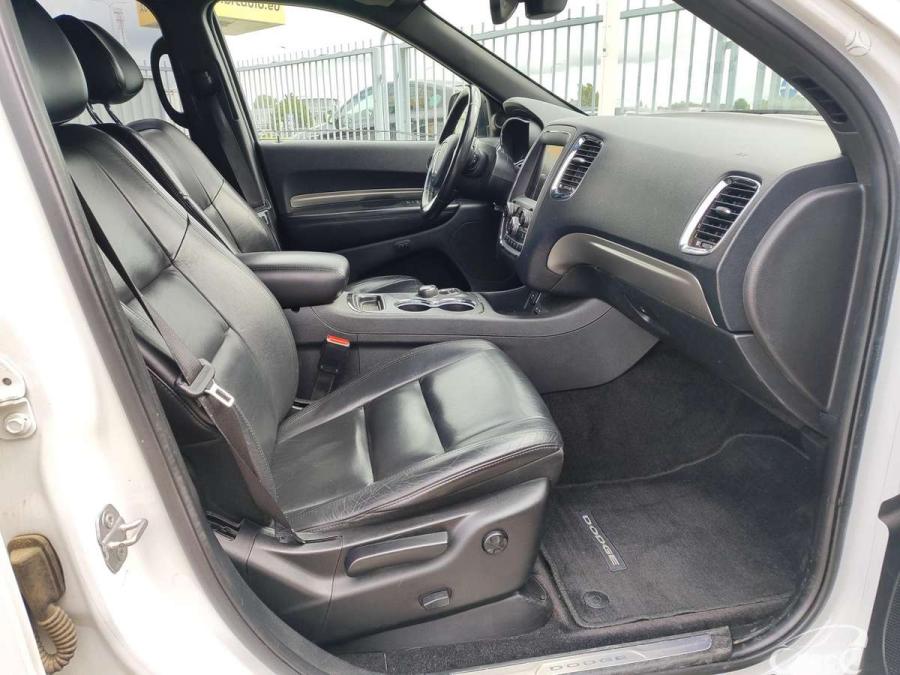 White Dodge Durango 2017 in Klaipeda, with an engine capacity of 3.60 L and mileage of 189 thousand km for 12900 €, photo 9 on AUTOMOTO.COM.LV