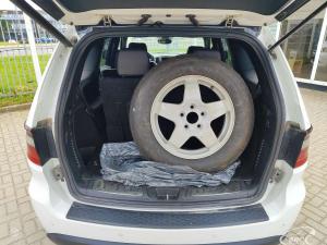 White Dodge Durango 2017 in Klaipeda, with an engine capacity of 3.60 L and mileage of 189 thousand km for 12900 €, photo 15 on AUTOMOTO.COM.LV