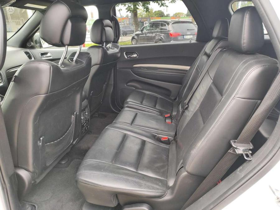 White Dodge Durango 2017 in Klaipeda, with an engine capacity of 3.60 L and mileage of 189 thousand km for 12900 €, photo 17 on AUTOMOTO.COM.LV